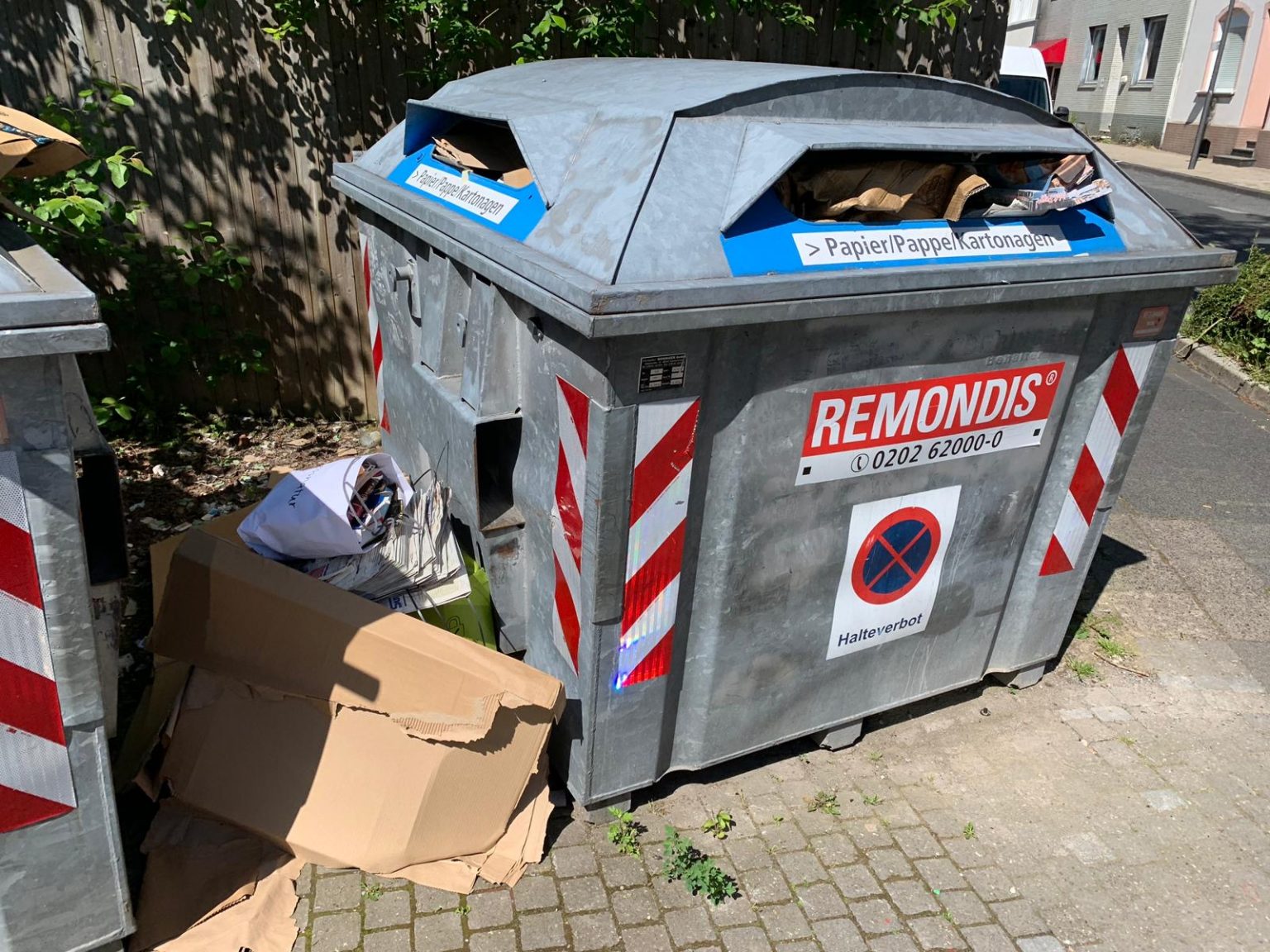 Wülfrather Gruppe sorgt für zusätzliche Papiercontainer – Wülfrather Gruppe